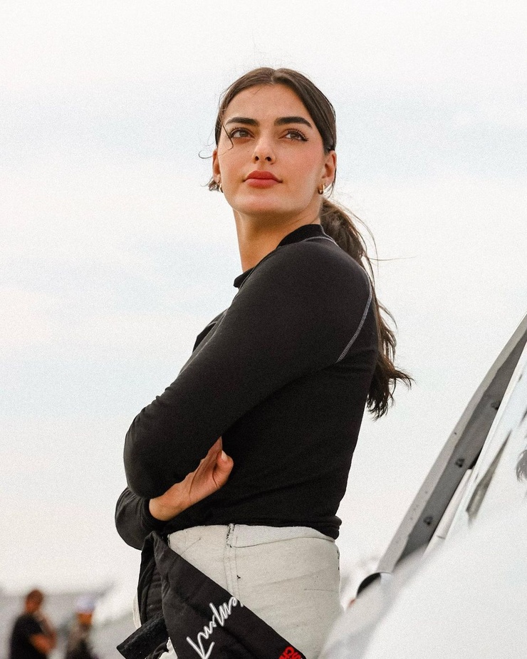 Picture of Toni Breidinger