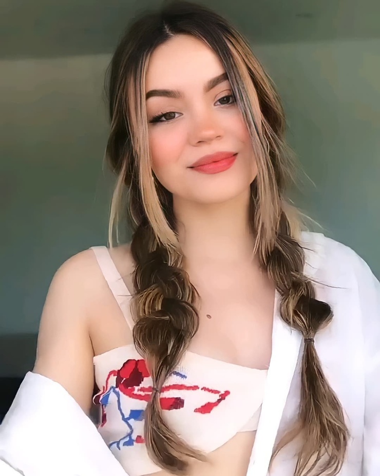 Picture of Barbara Emely