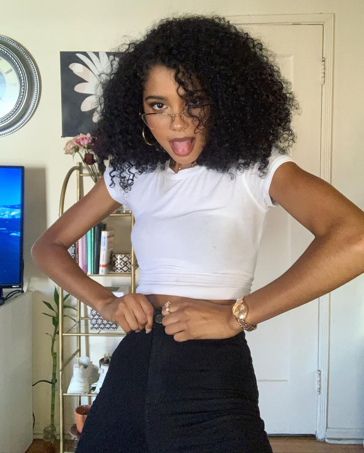 Picture of Makaela Heard