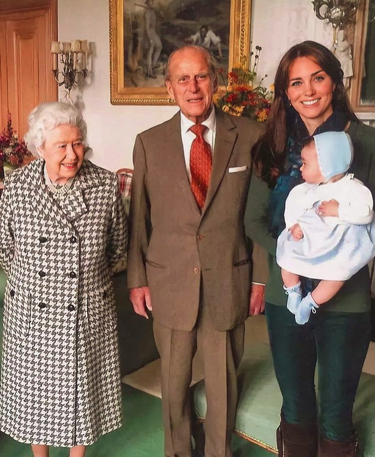 Prince George of Cambridge image