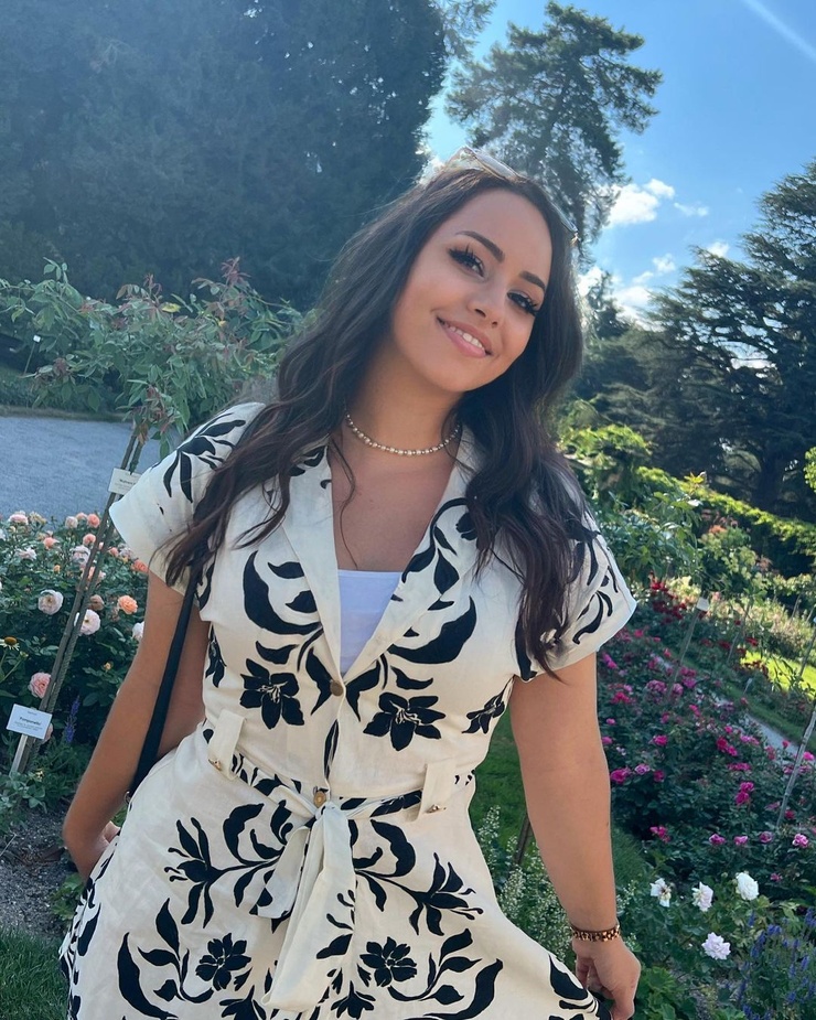 Picture of Sara Matar