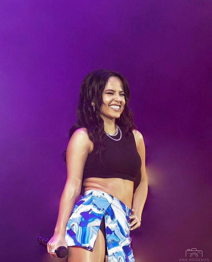 Picture of Becky G.