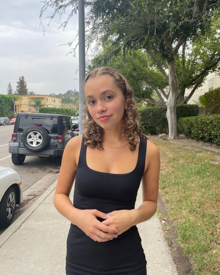 Jillian Shea Spaeder picture