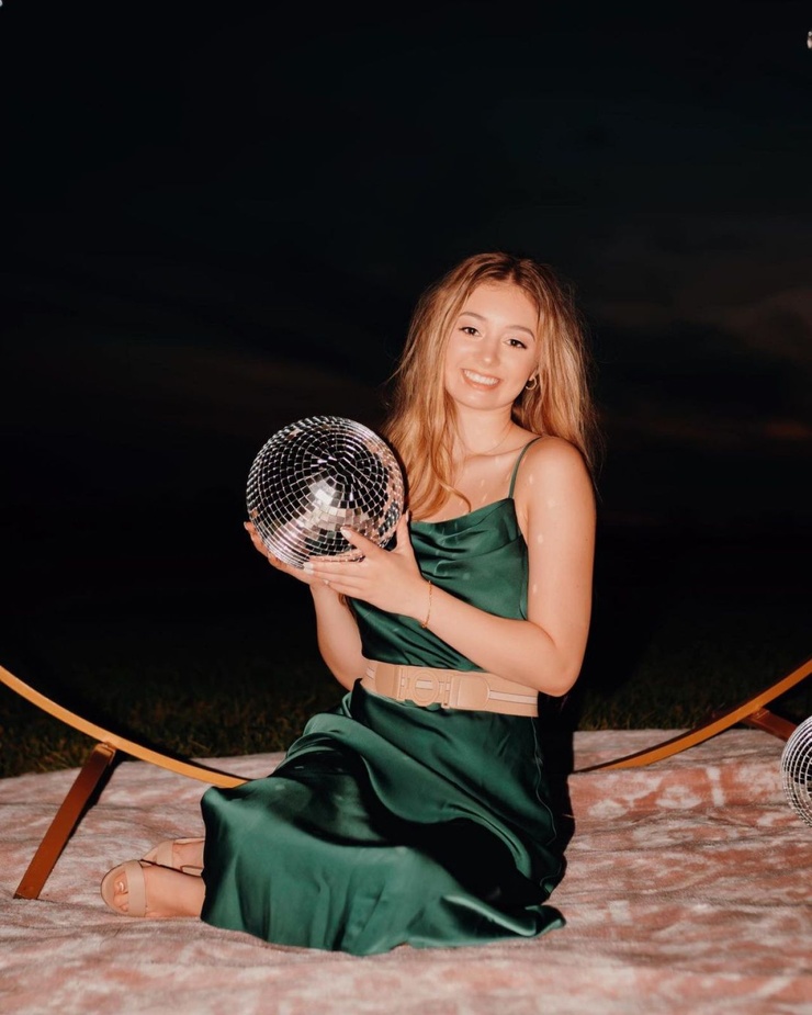 Hannah Grace Colin image