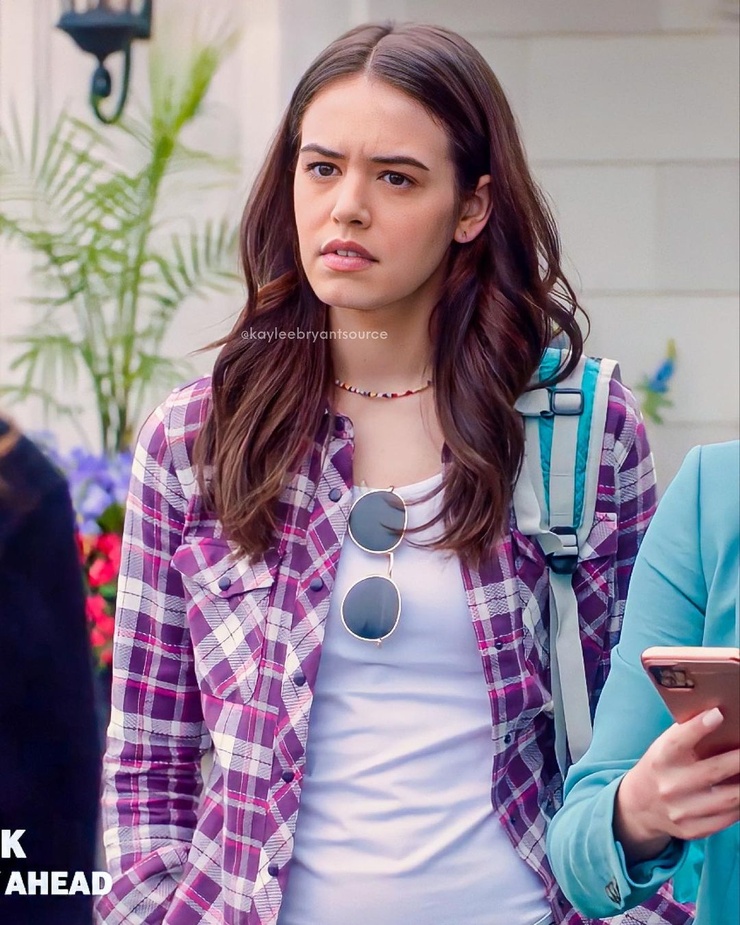 Picture of Kaylee Bryant