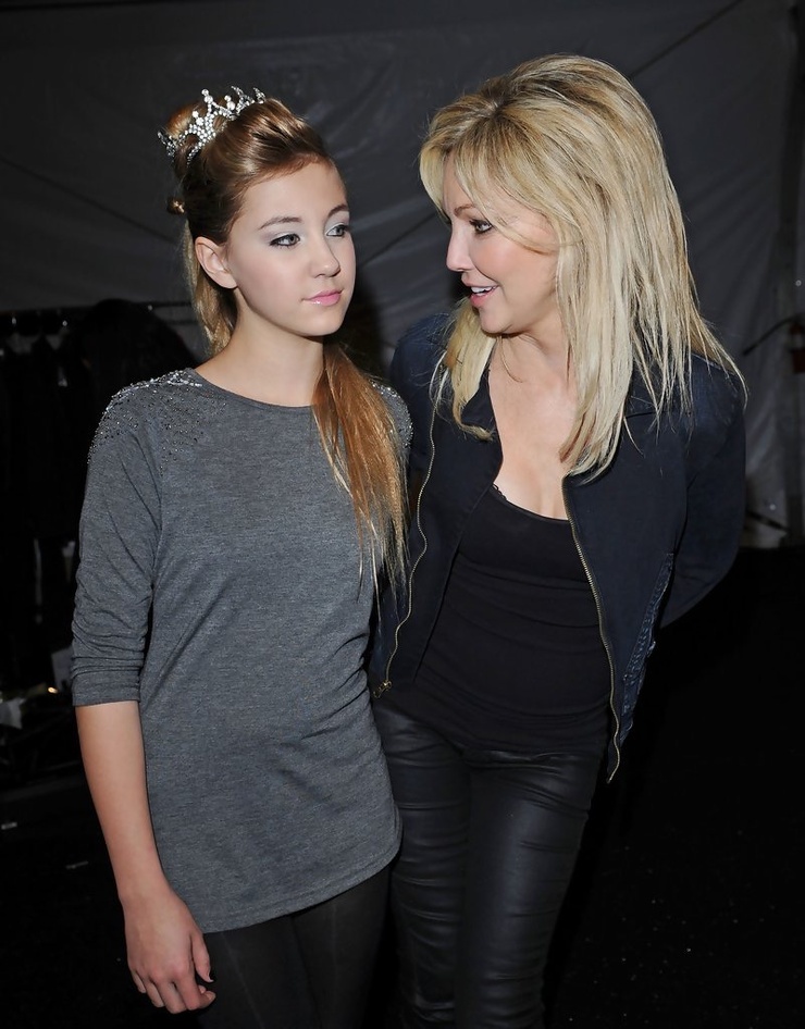 Ava Sambora picture