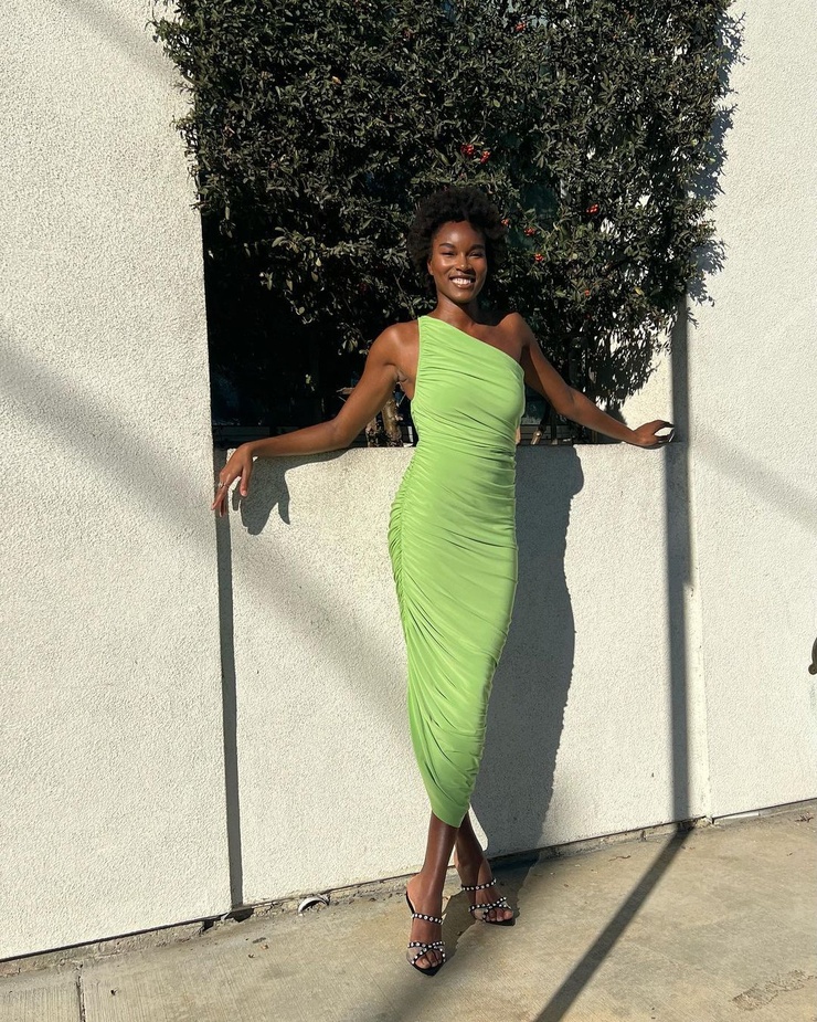 Picture of Damaris Lewis