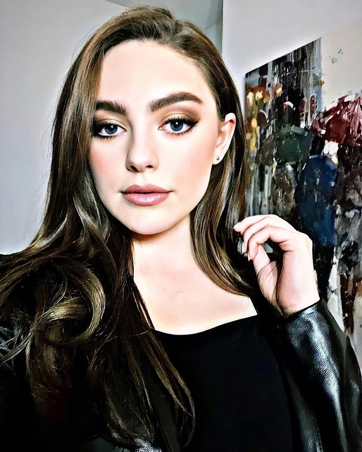Picture of Danielle Rose Russell