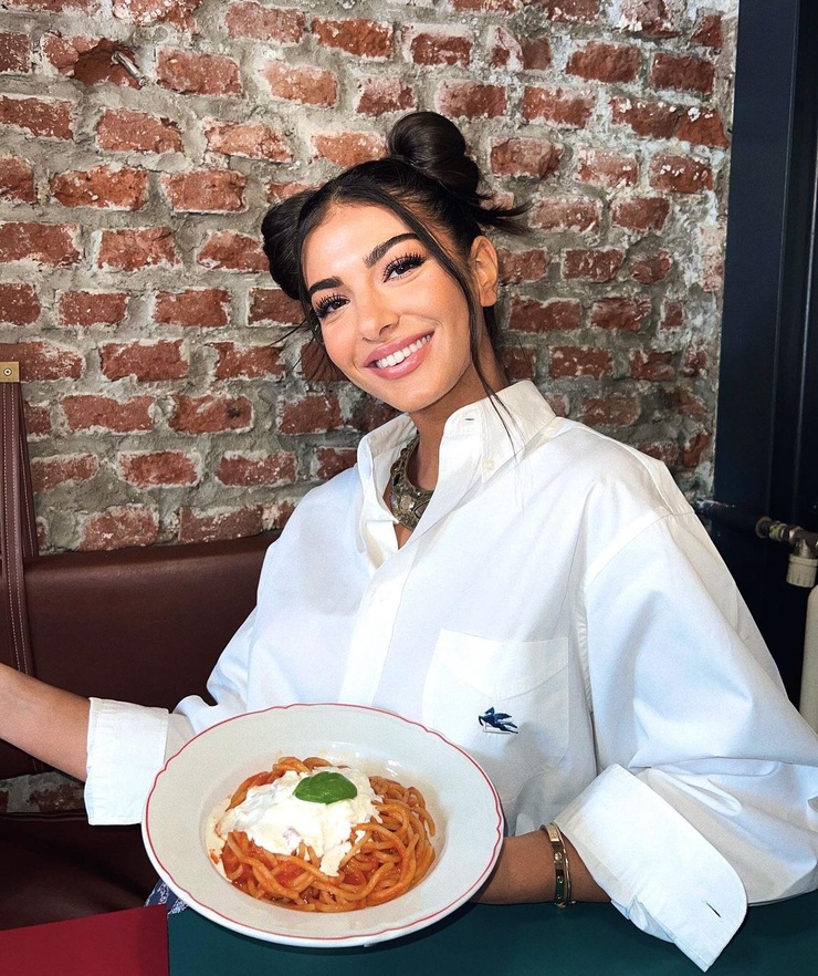 Image of Elisa Maino