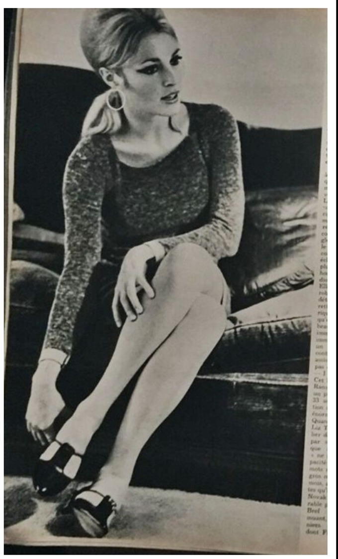 Sharon Tate picture