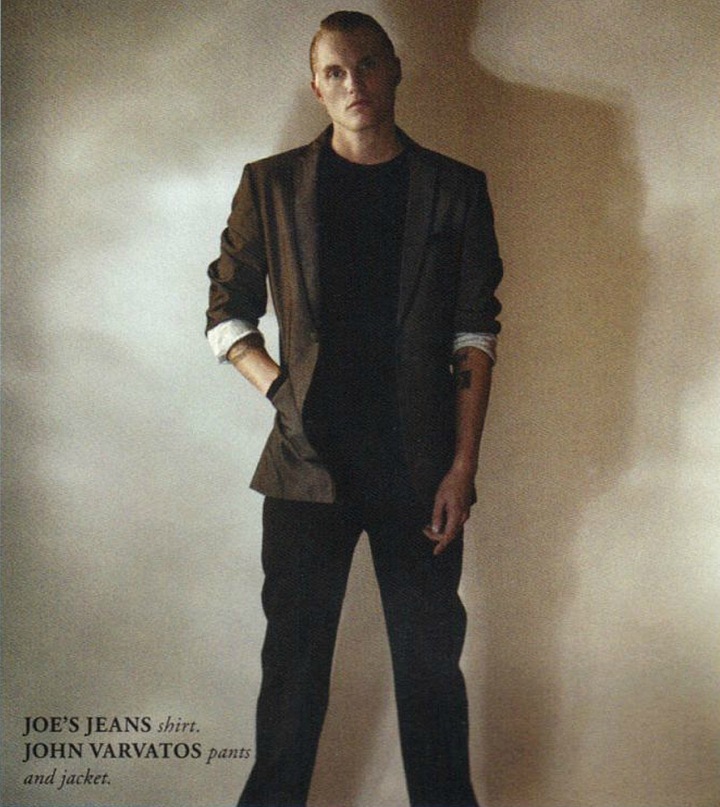 Picture of Toby Hemingway