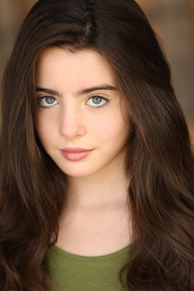 Victoria Clare image