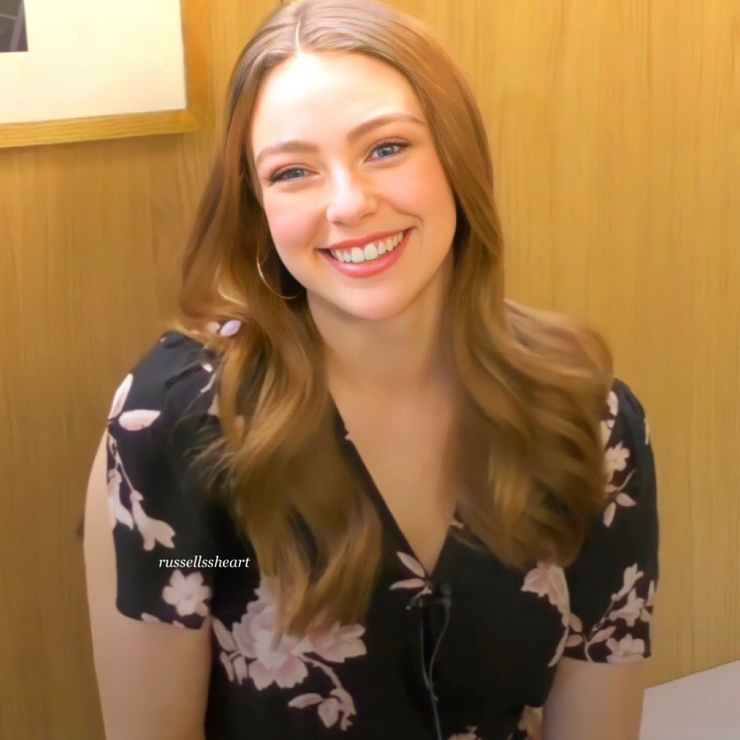 Danielle Rose Russell picture