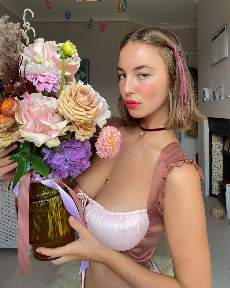 Picture of Amelie (model)