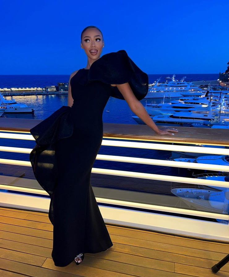 Picture of Bella Harris