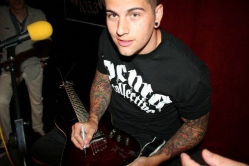 Picture of M Shadows