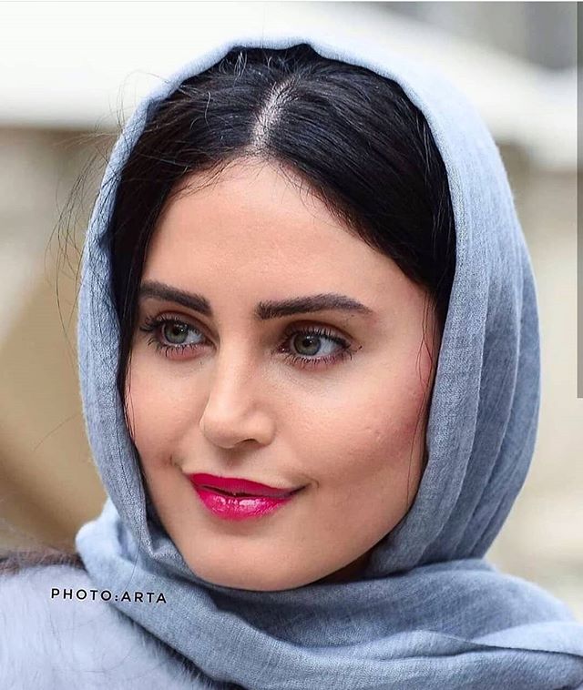 Picture of Elnaz Shakerdust