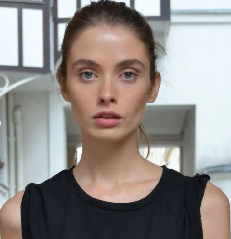 Juliet Searle picture