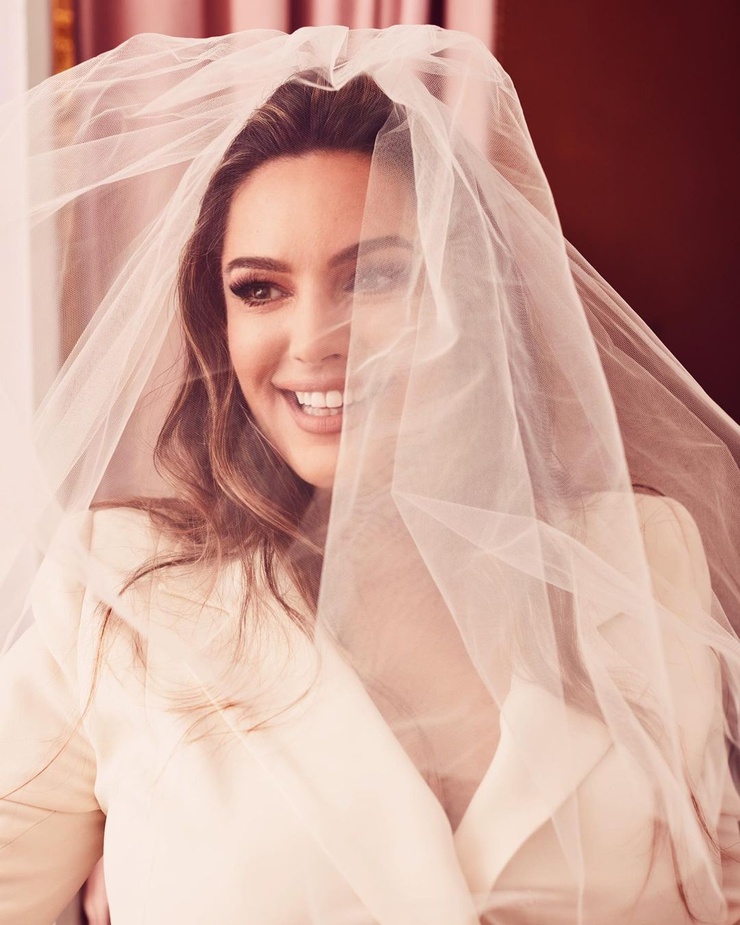 Picture of Kelly Brook