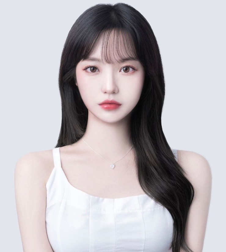 Picture of Jung Yoon