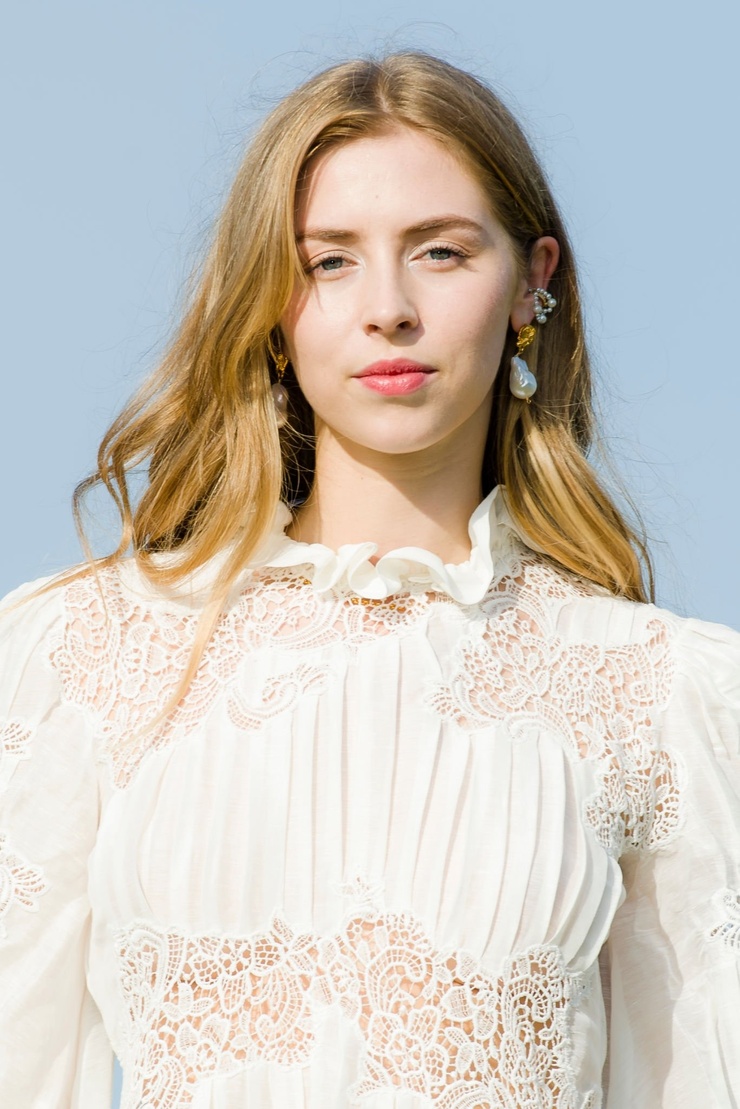 Hermione Corfield picture