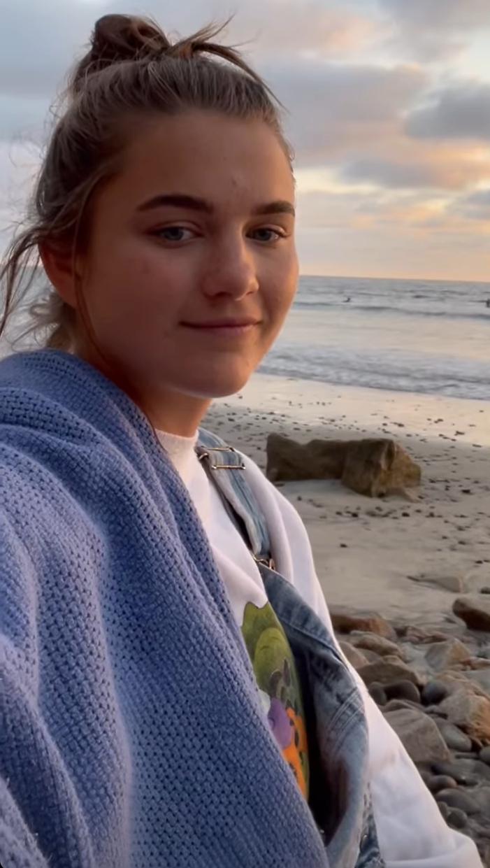 Picture of Chloe East