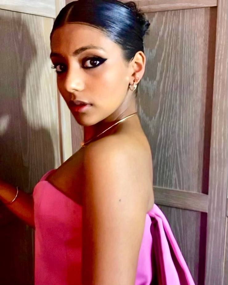 Picture of Charithra Chandran