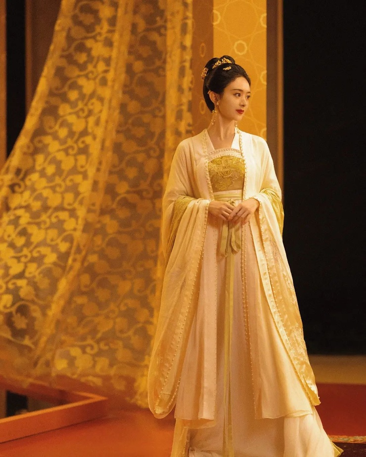 Picture of Liying Zhao