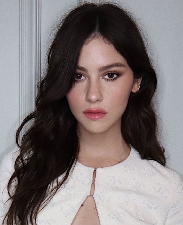 Picture of Gracie Abrams