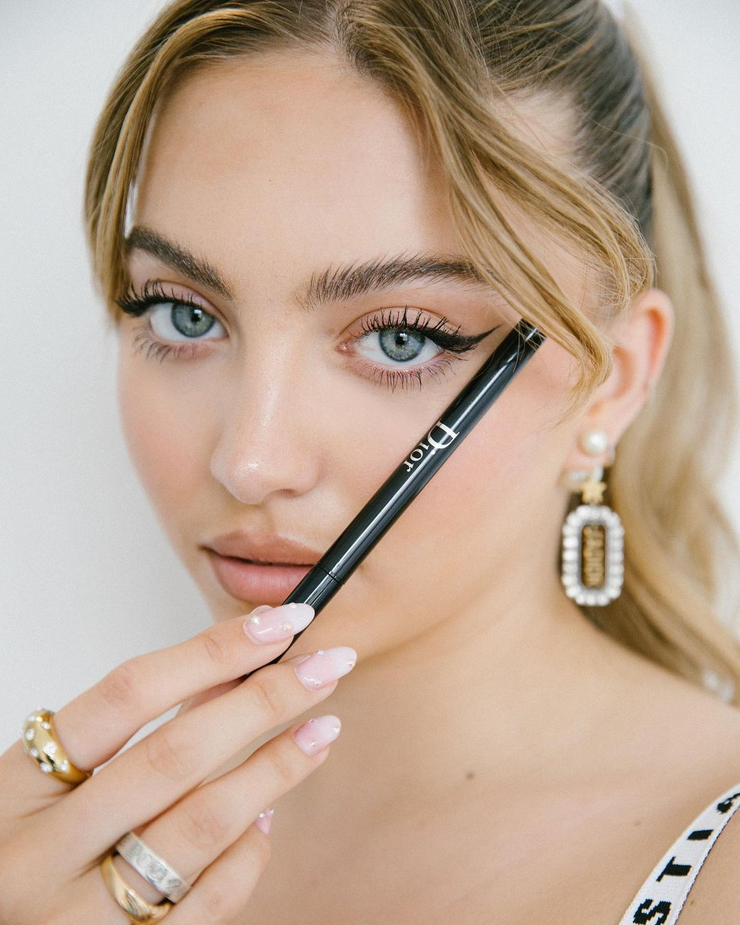 Image of Annabelle Hoy