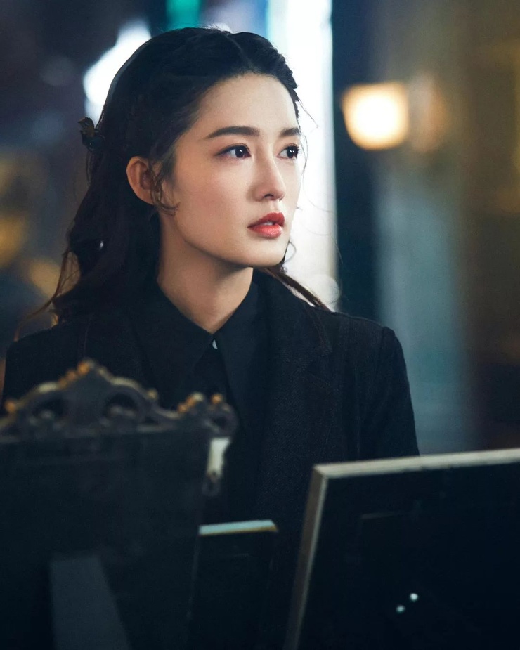 Picture Of Qin Li