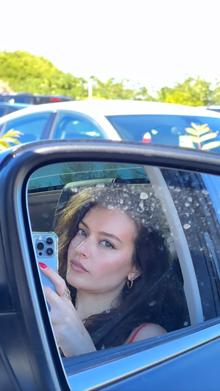 Picture of Jessica Clements