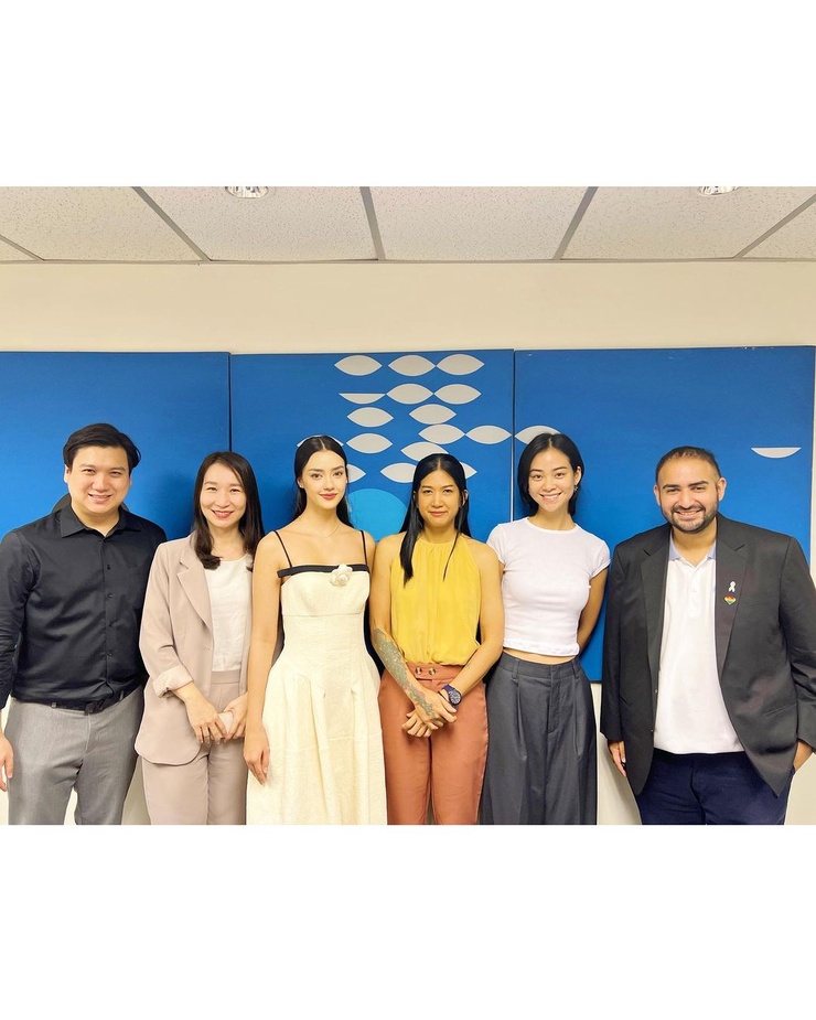 Picture of Amanda Obdam