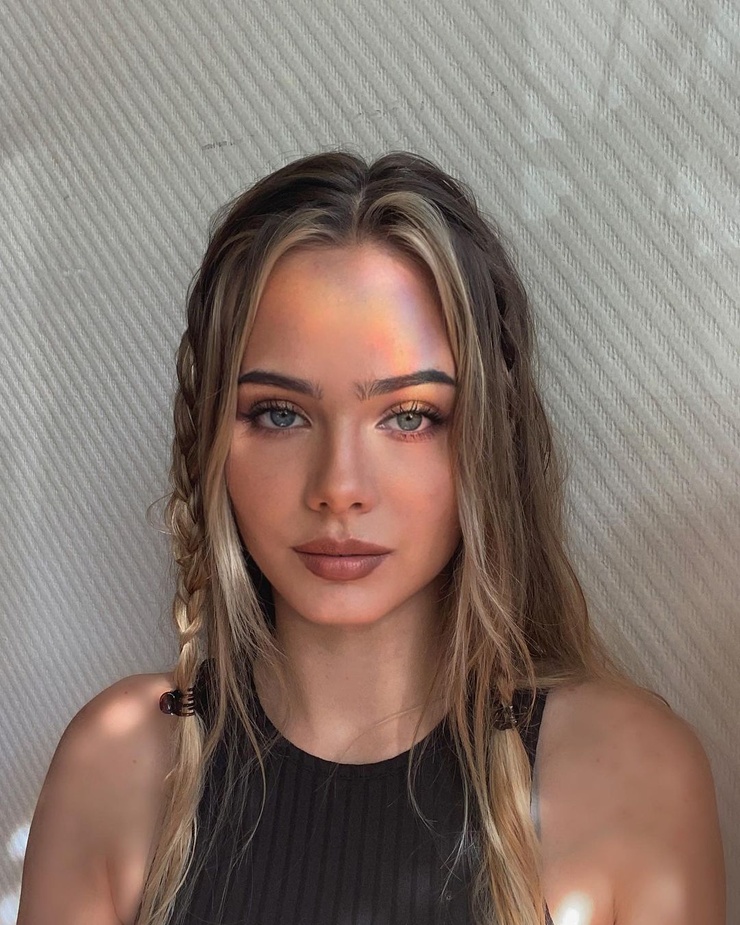 Picture of Sara Crumble