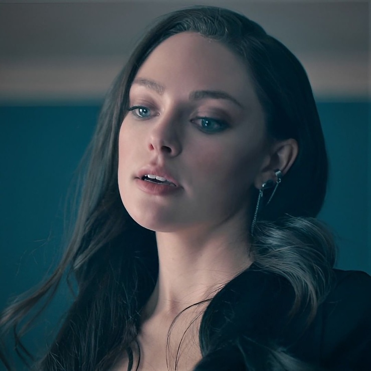 Picture of Danielle Rose Russell