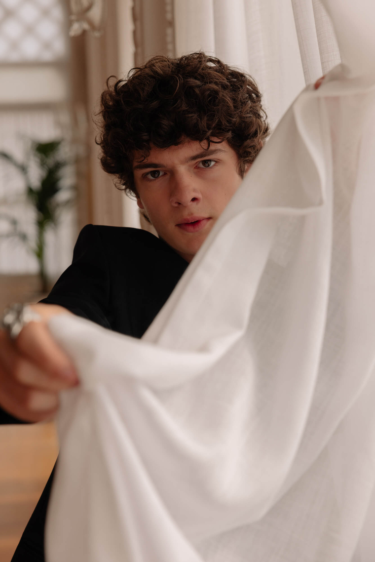 Picture of Noah Jupe