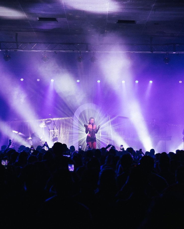 Sabrina Claudio picture