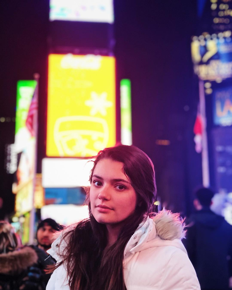 Picture of Eva Carlton