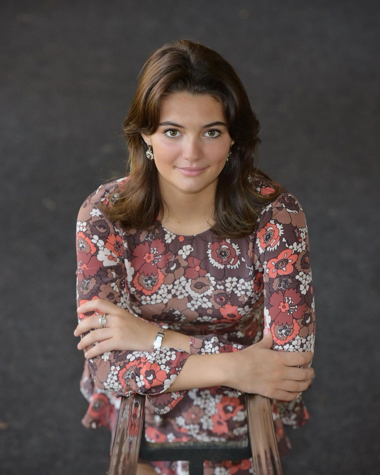 Picture of Eva Carlton