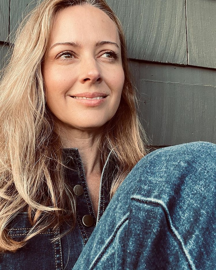 Picture of Amy Acker