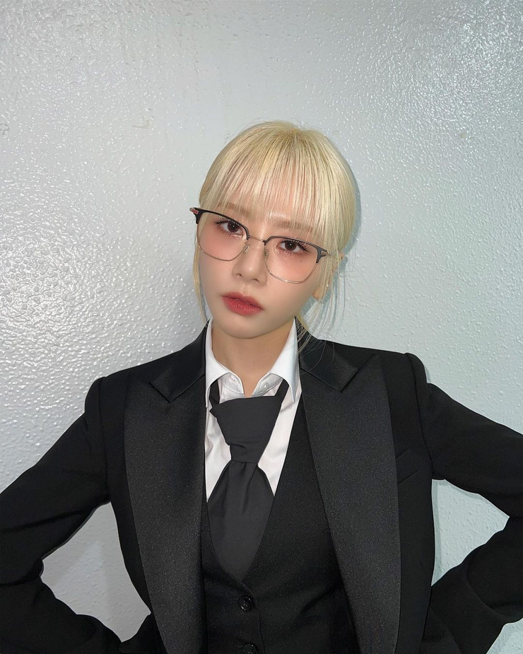 Picture of Ji-U