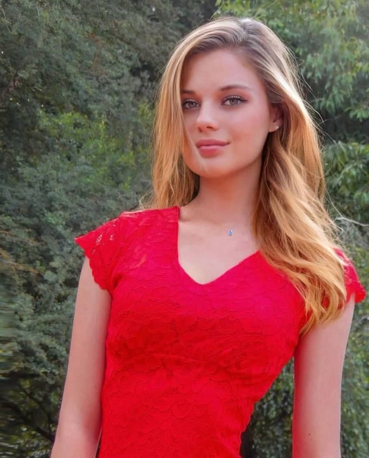 Picture of Nolwenn Dls