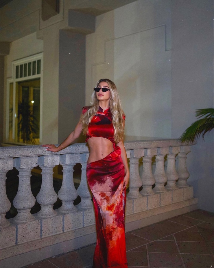 Image of Emily Tanner