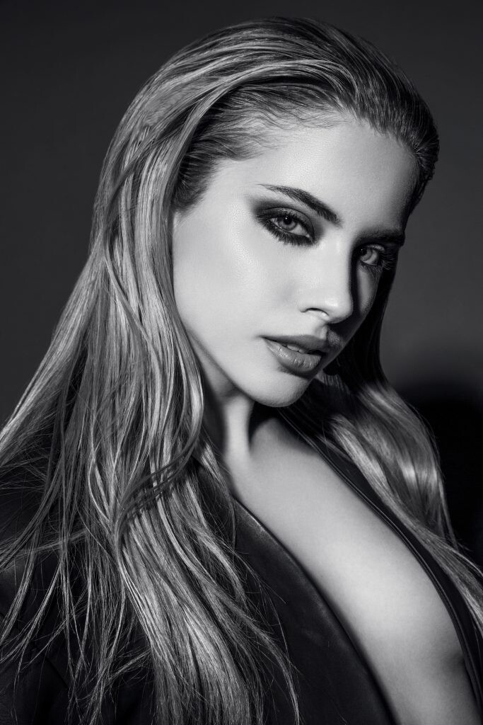 Picture of Torie Bell