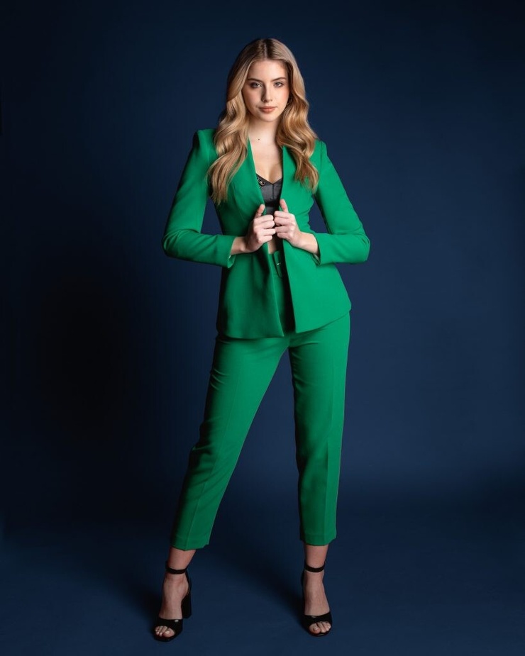 Picture of Torie Bell