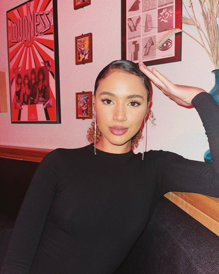 Picture of Eliana Carrier