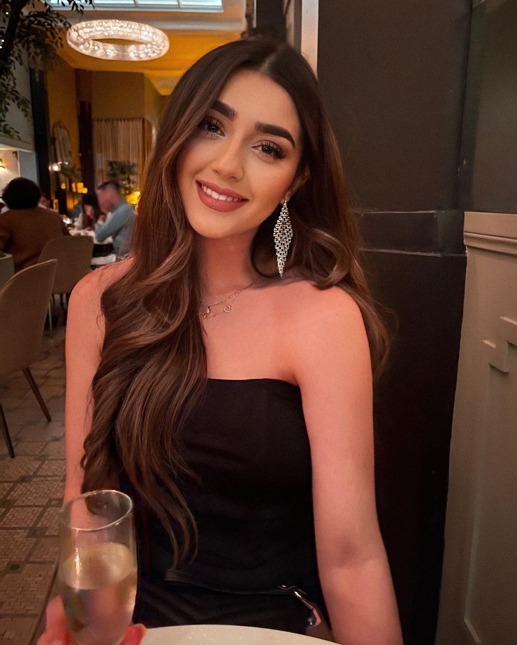 Kaitlyn Towell picture