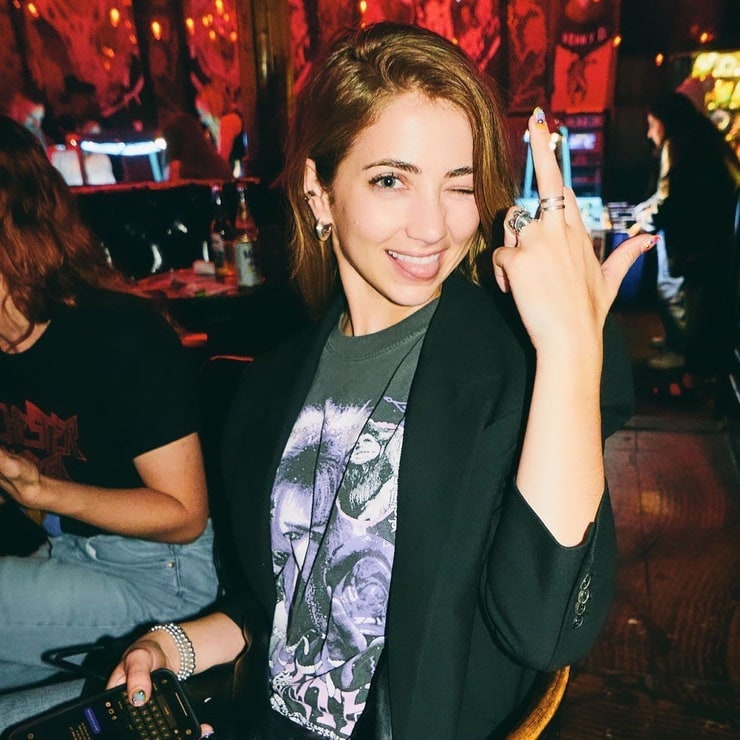 Picture of Emily Rudd