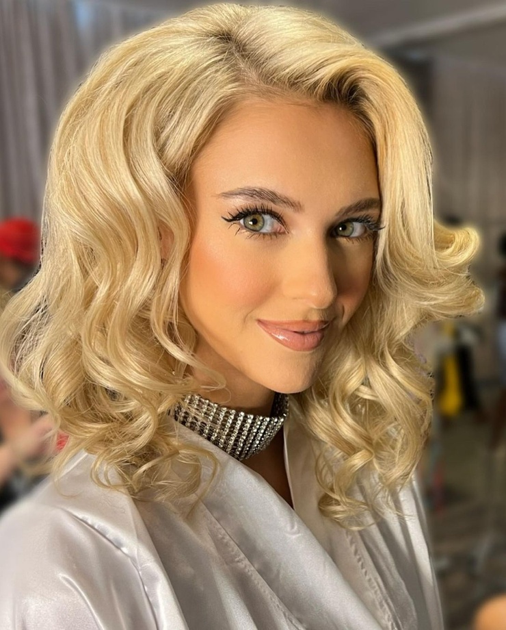 Picture of Veronika Rajek