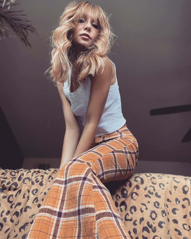 Picture of Sarah Noelle